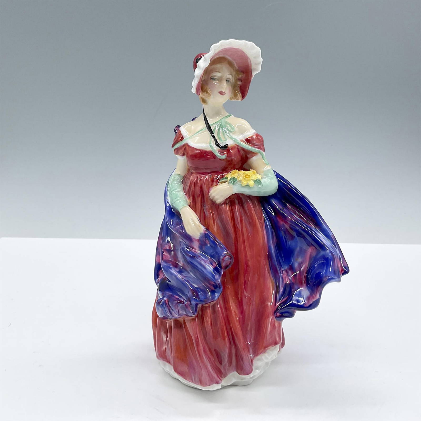Lady April - Hn1958 - Royal Doulton Figurine Auction