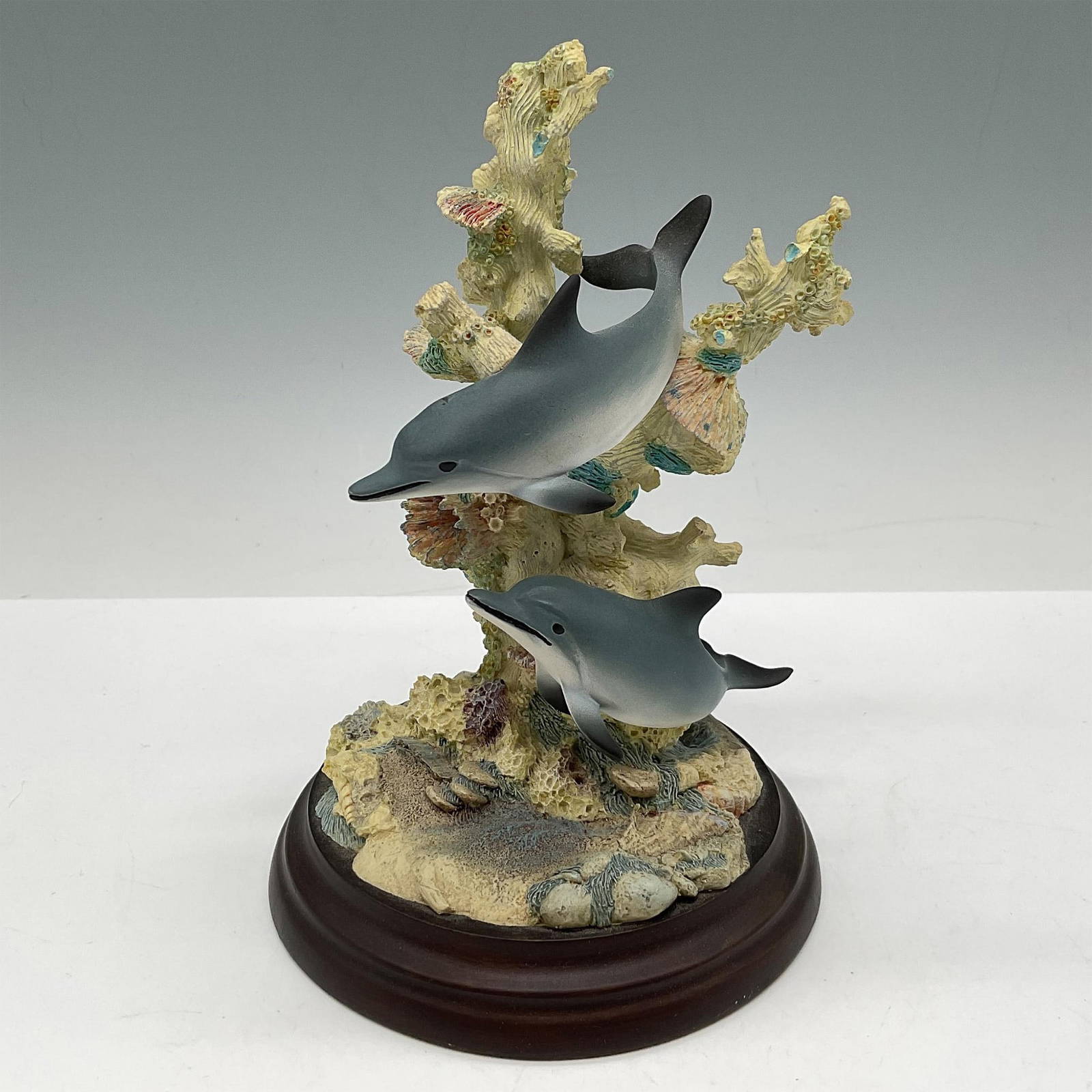 Lenox Ceramic Figurine, Dolphins Of Rainbow Reef Auction