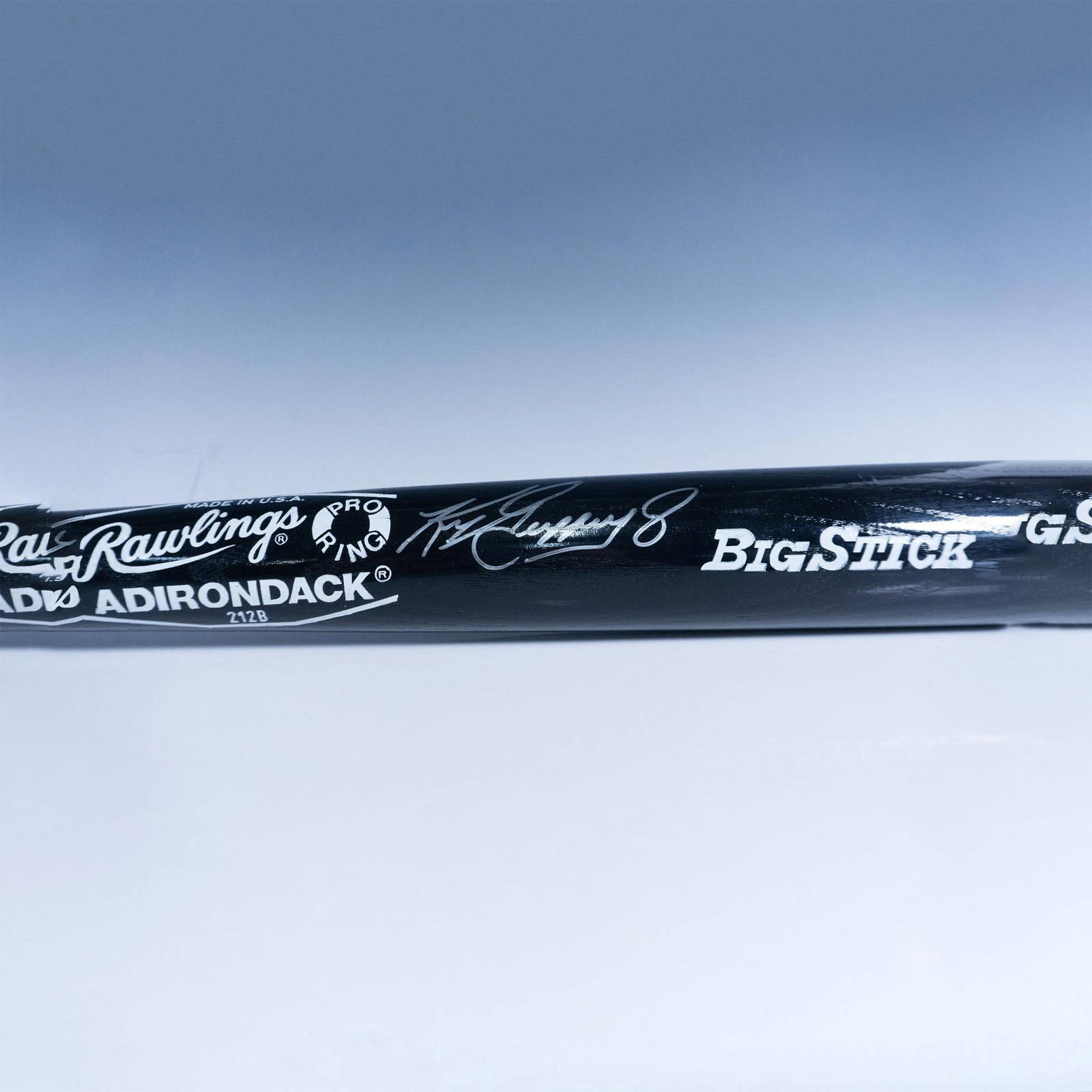 Ken Griffey Jr. Autographed Rawlings Baseball Bat Auction