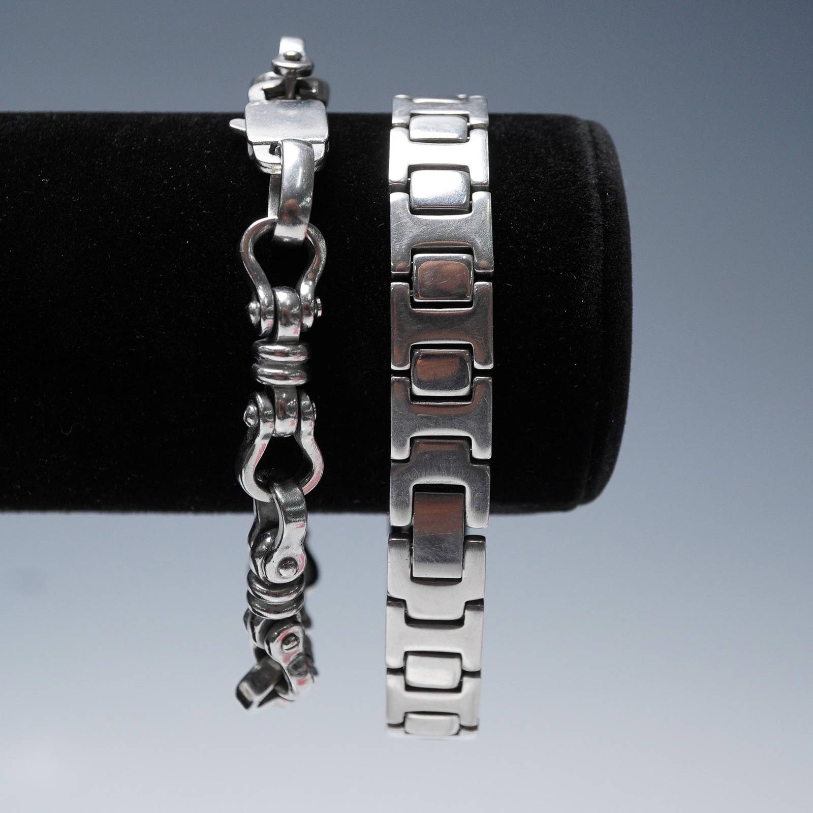 2pc Stainless Steel Link Bracelets Auction