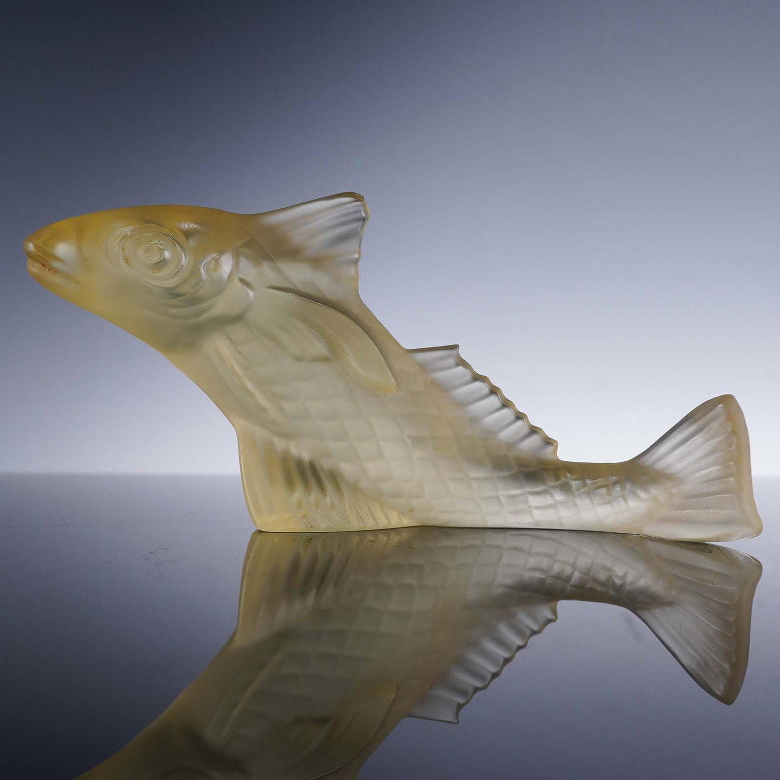Baccarat Yellow Crystal Figurine, Gadideo Fish Auction