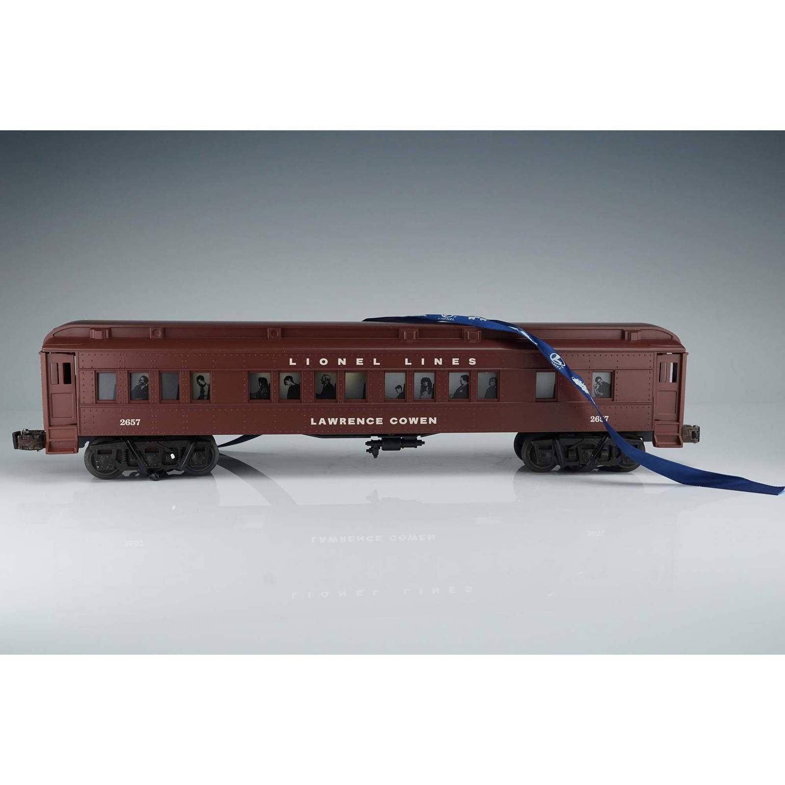 Lionel Lines 2657 Lawrence Cowen Passenger Train Car, 71-9834-200 Auction