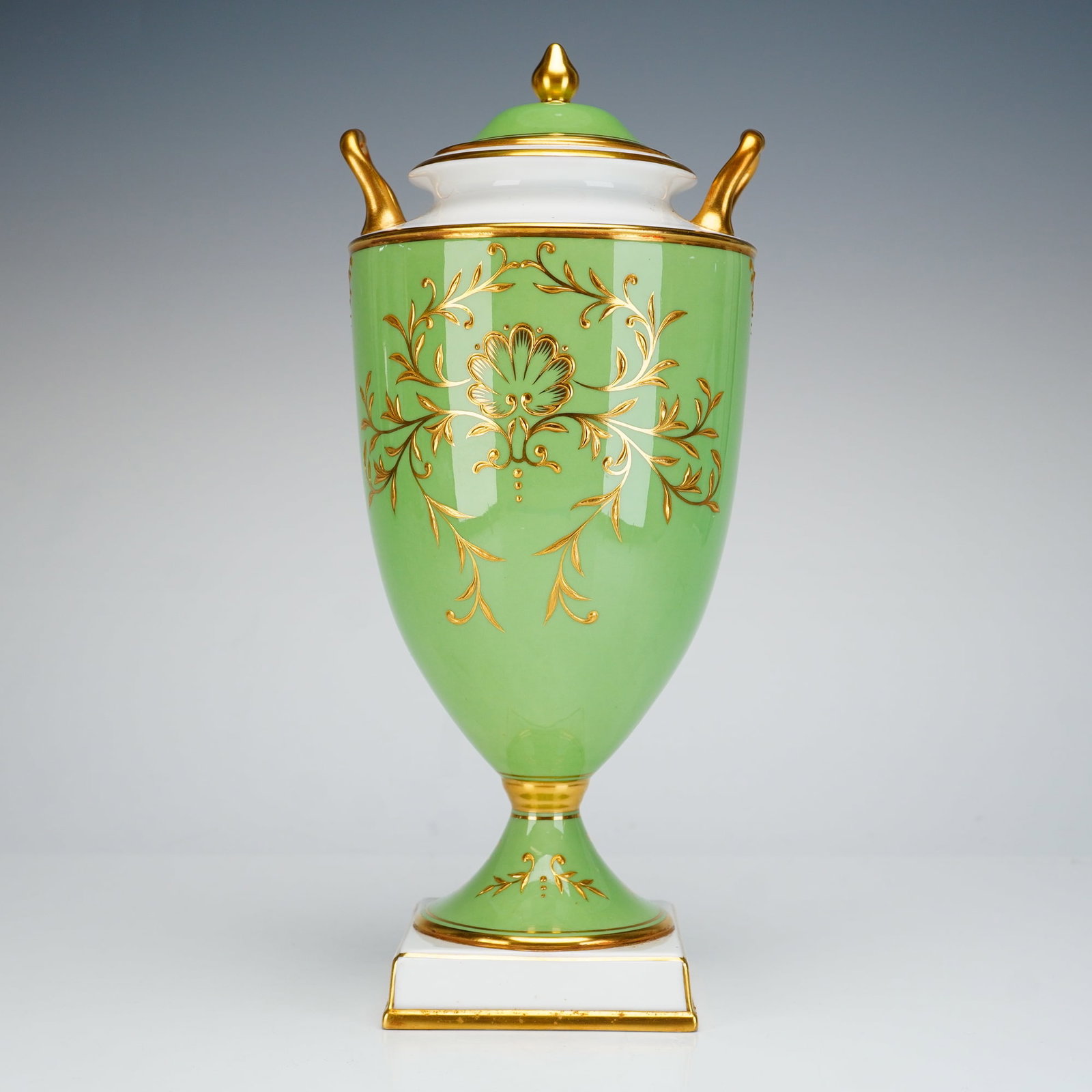 Wedgwood Bone China Apple Green Lidded Urn Shaped Vase With Equestrian ...