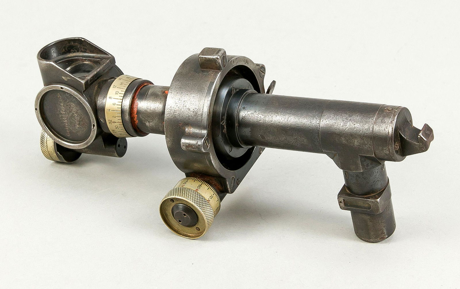 Periscope/target Optics For A Tank?