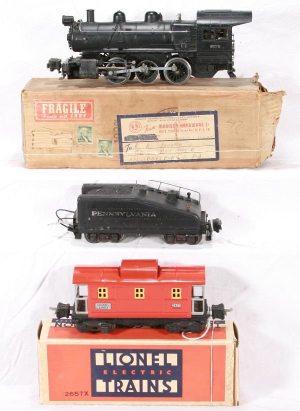460: NETTE - LIONEL 227 Switcher with Caboose: