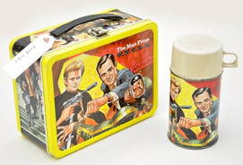 1966 MAN FROM U.N.C.L.E. LUNCH BOX - Apr 01, 2015 | Soulis Auctions in MO