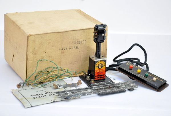 86: Boxed Marx Train Master Block Signal 1405