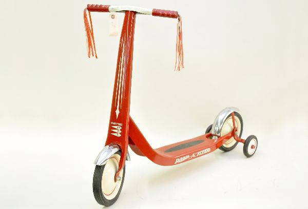 Retro Red Radio Flyer No.38 Scooter
