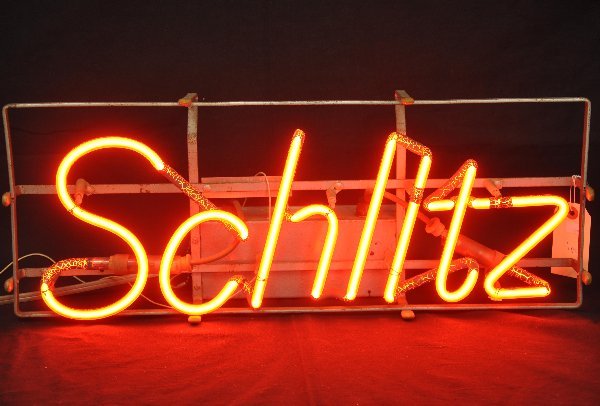 70: Vintage Schlitz Beer Neon Sign