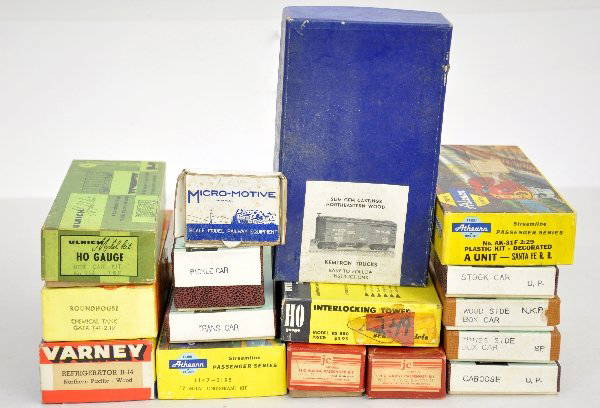 16 Boxed Vintage Ho Train Kits