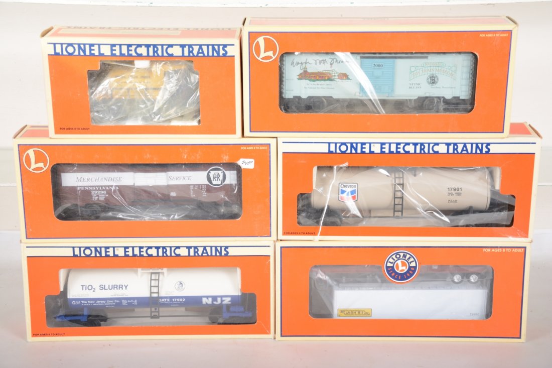 Lionel Standard O Freight Cars, Plus