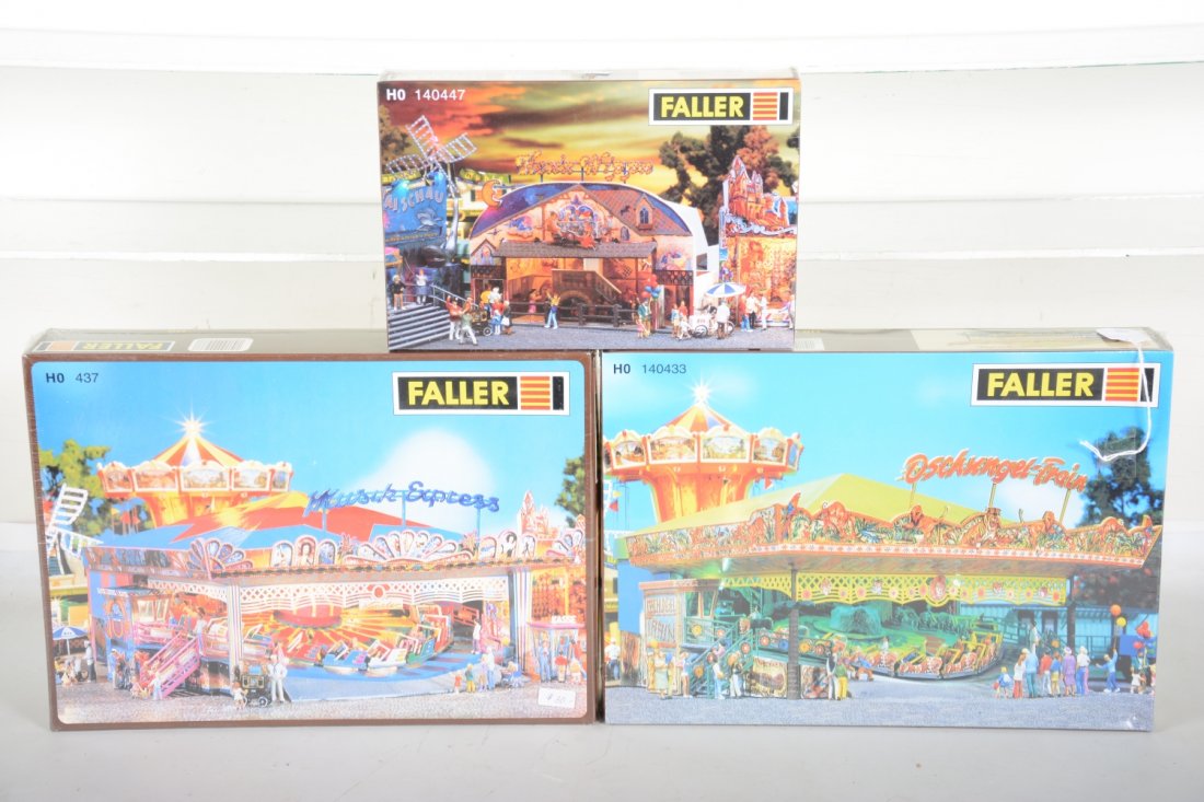 Faller HO Amusement Park Kits