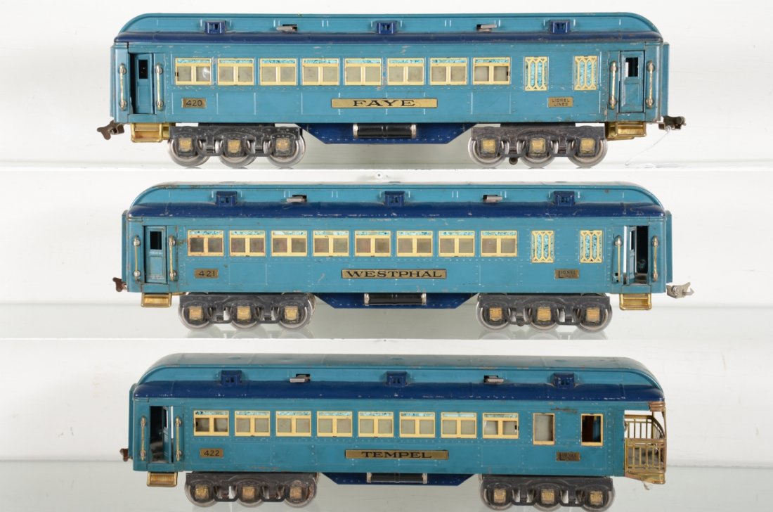 Early Lionel Blue Comet Cars