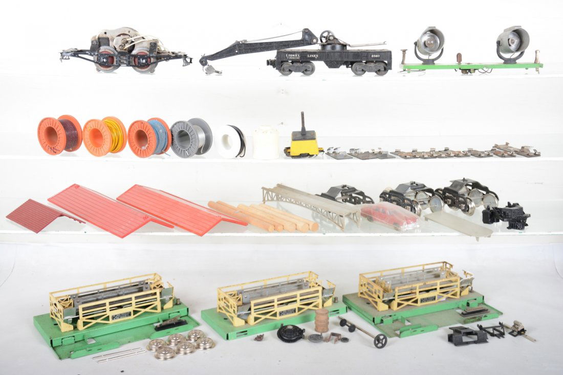 Lionel Pre & Postwar Parts Lot