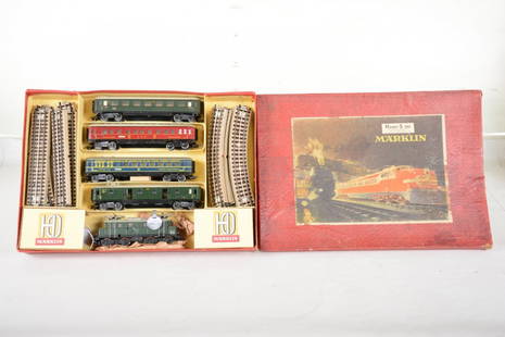 3 Marklin 4065 French Coaches