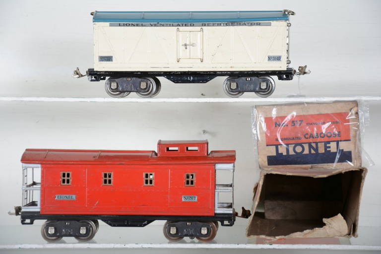 Lionel Nickel 514r & Boxed 517 Freights