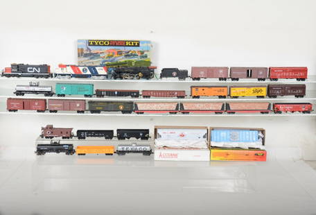 Seventeen Ho Freight Car Kits In Ob Roundhouse