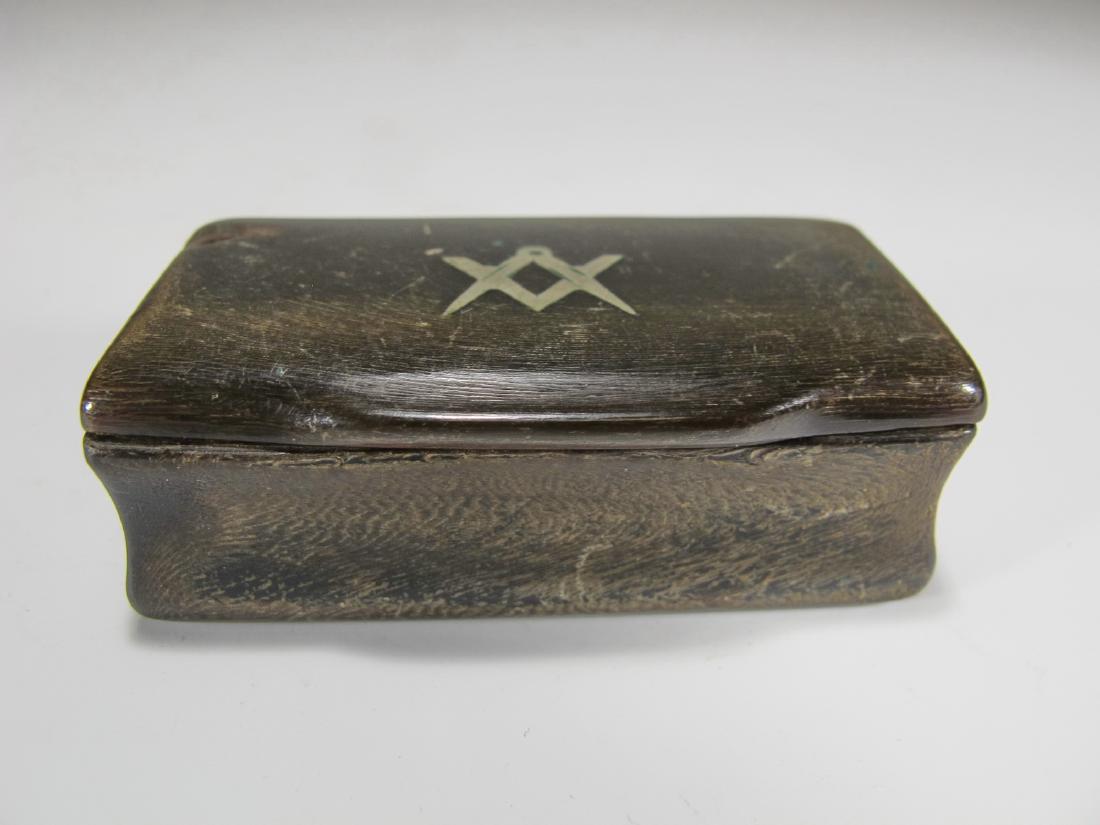 Antique Masonic horn pill/snuff box