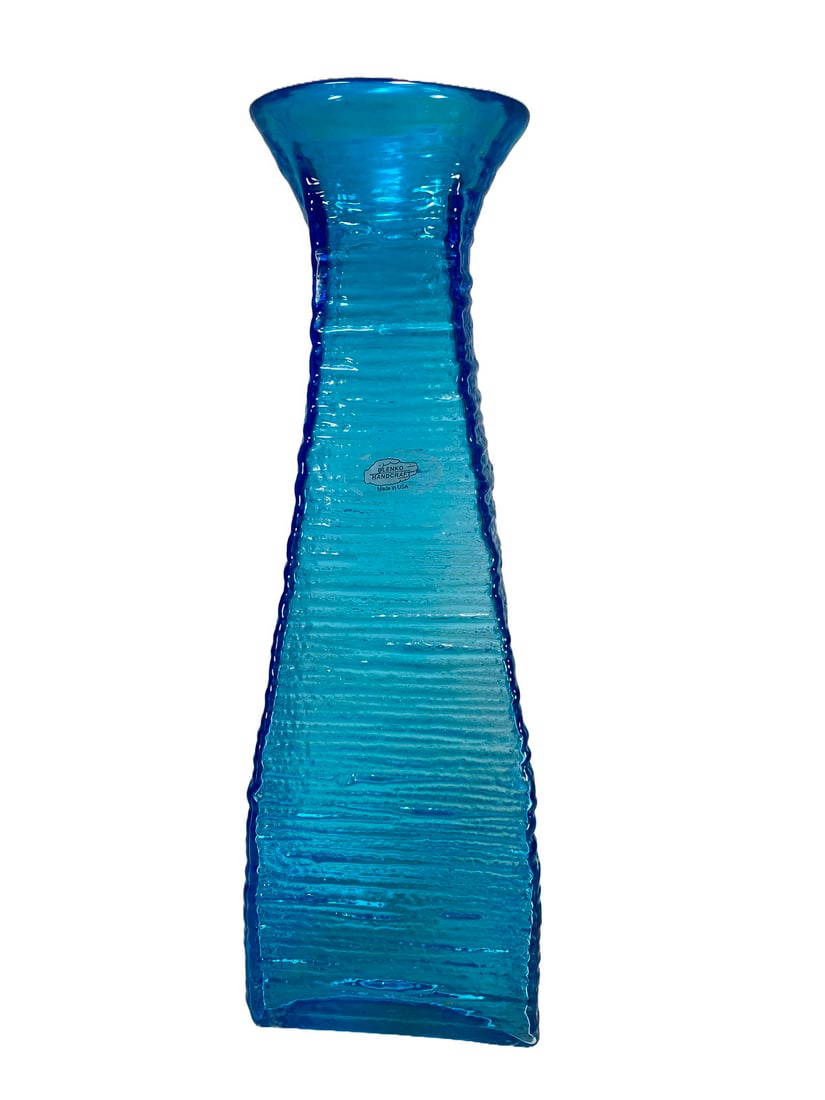 Blenko Handcraft Blue Glass Vase Auction