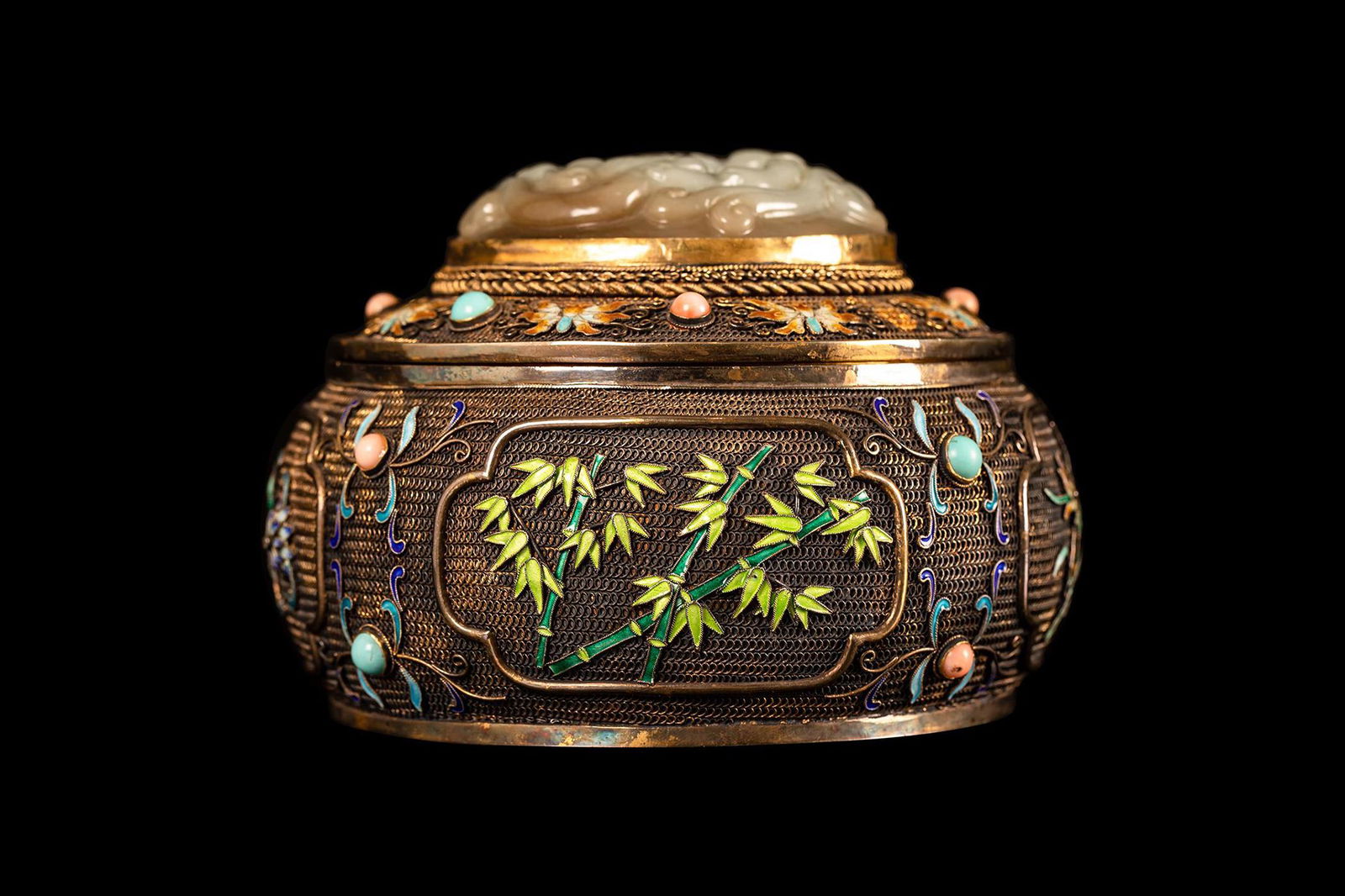 A SILVER LAYERED JADE INLAID JEWELRY BOX - Jun 27, 2020 | Time Art in ...