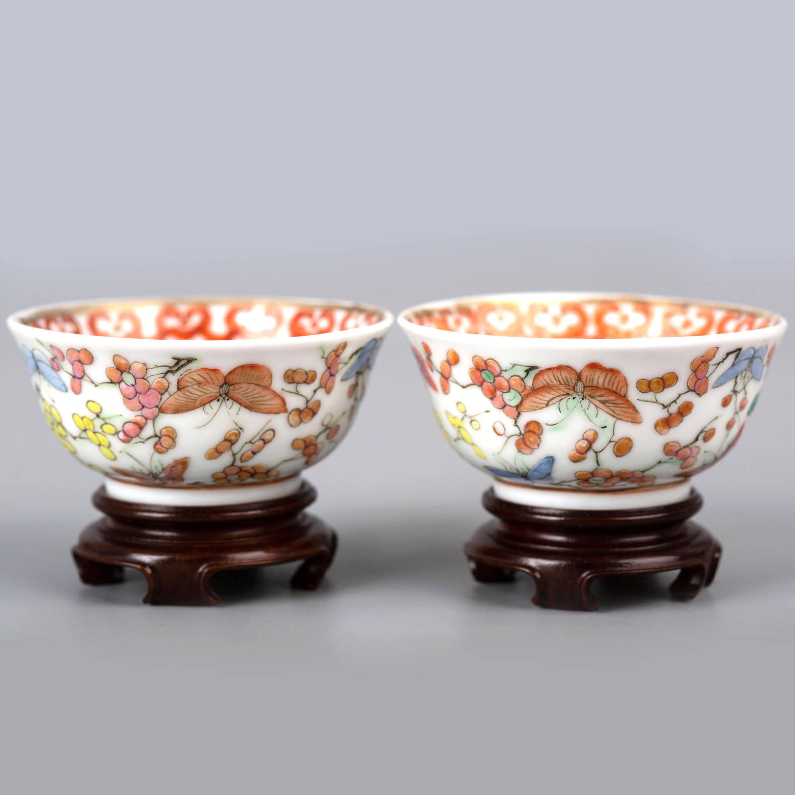 A Pair Of Famille Rose, Alum Red Fu Lu Butterfly Flowers Tea Bowls With ...