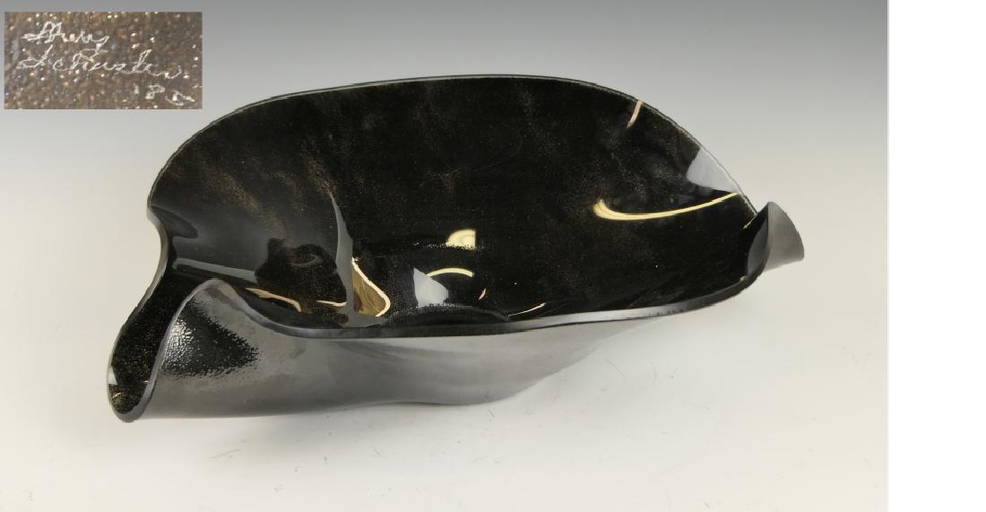 Sherry Schuster (usa 20th C) Black Ruffled Bowl