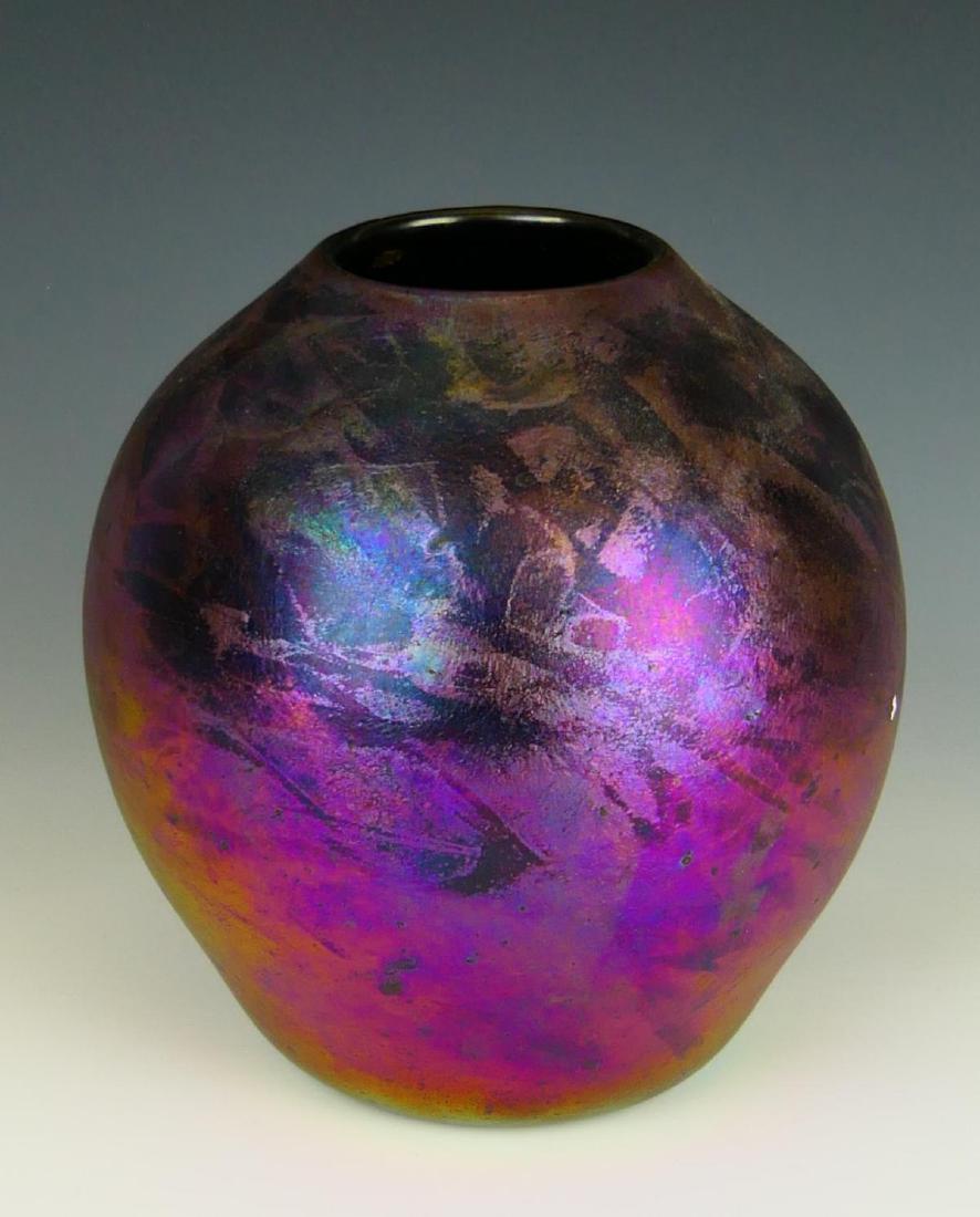 ZELLIQUE STUDIOS IRIDESCENT ART GLASS VASE