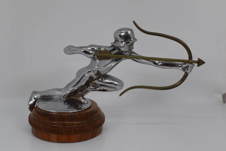 Pierce Arrow Archer Hood Ornament