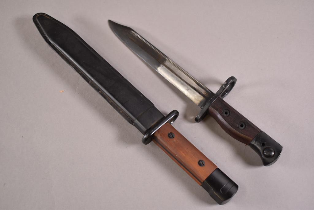2 Bayonets