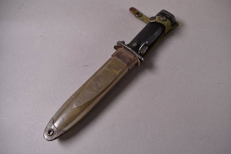 U.s M5 Bayonet With Scabbard