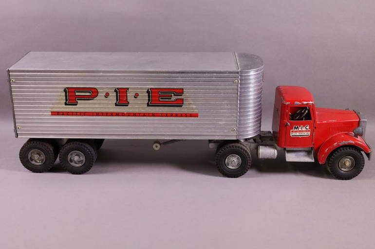 Mic Smith Miller P.i.e Truck W/ Trailer