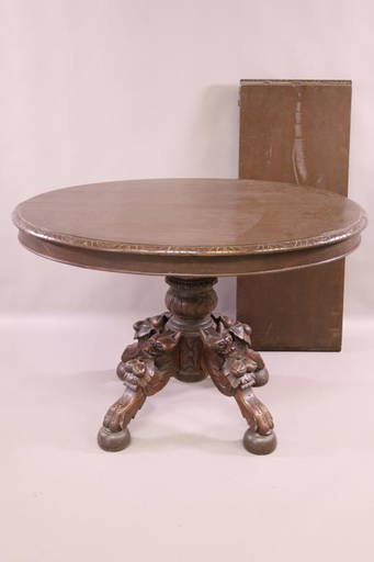 1900'S HIGHLY CARVED OAK DINING TABLE (#0111) on Jun 11, 2022 ...