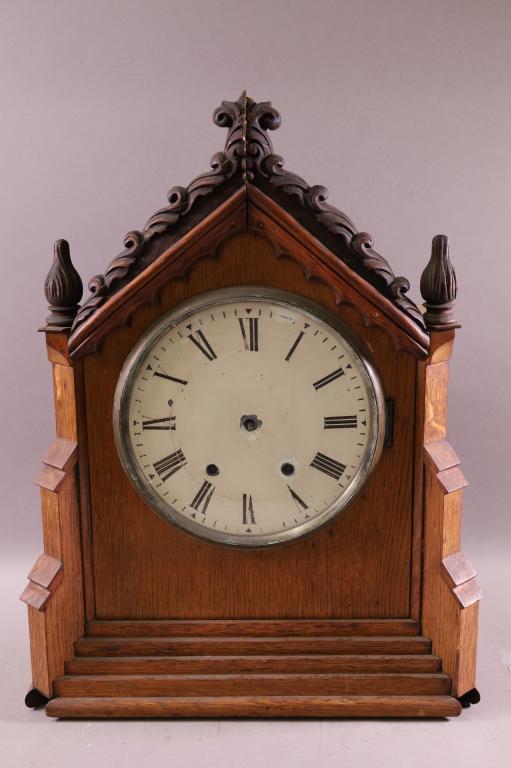 ANTIQUE STEEPLE CLOCK - Aug 03, 2022 | Redlands Antique Auction in CA