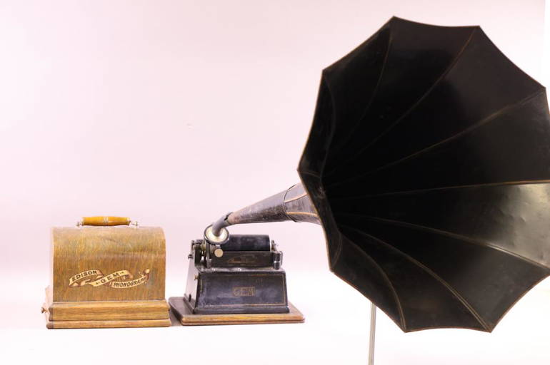 EDISON GEM CYLINDER PHONOGRAPH (#0223B) on Oct 29, 2022 | Redlands ...