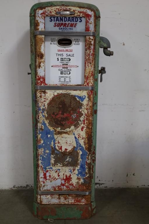 1940s Gilbarco Model 96 Gas Pump