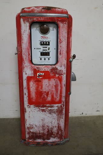 Tokheim Model 39 Short Gas Pump