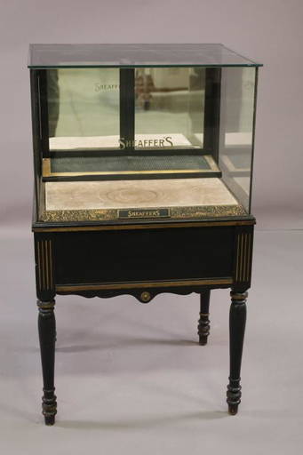 Antique Sheaffer's Pen Display Case