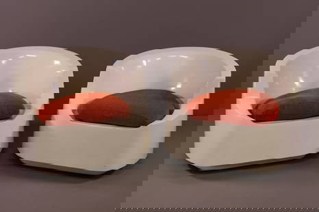 Mario Sabo Molded Plastic Pop Lounge Chair In Purp