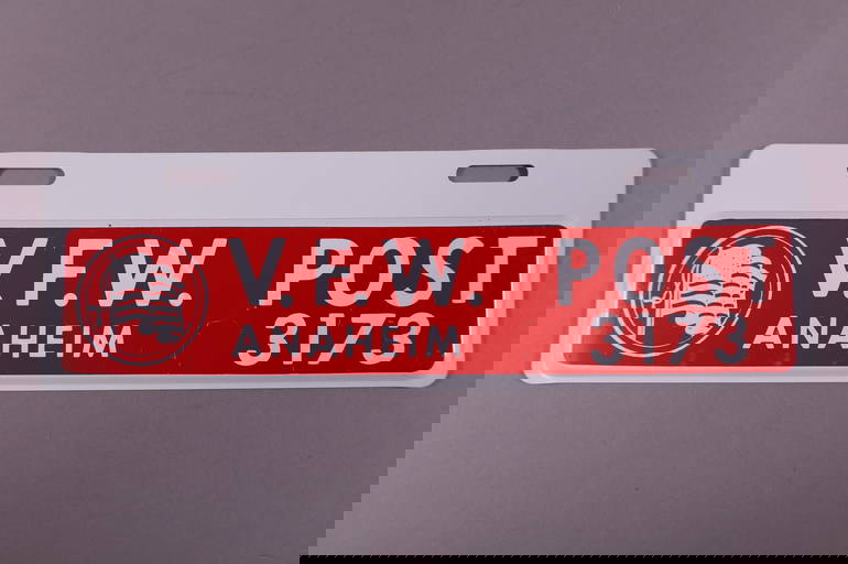 V.f.w. Anaheim Tin License Plate Topper