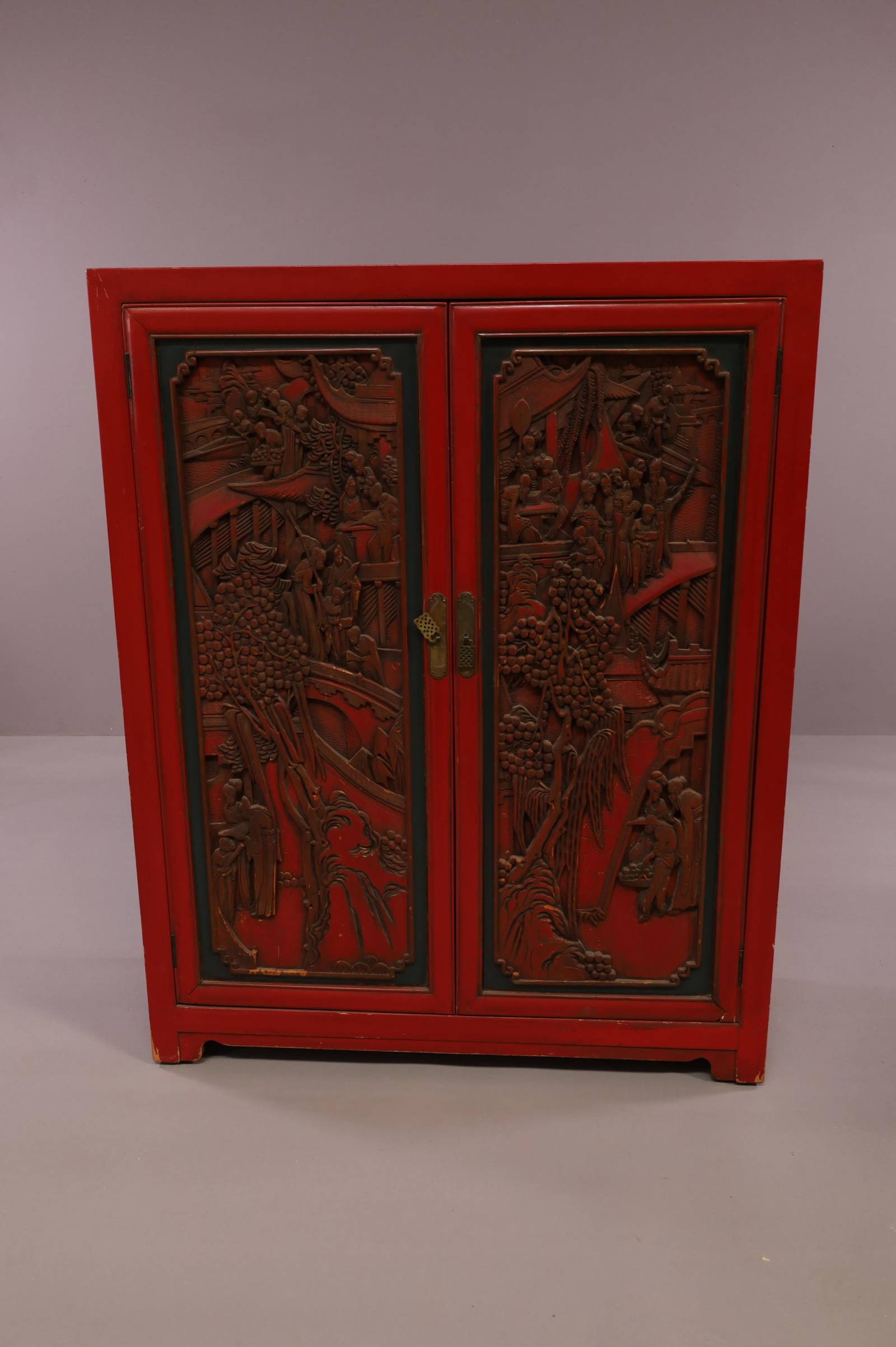 Chinese Lacquer Hall Cabinet Auction