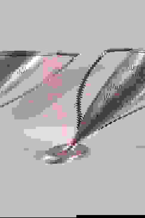 1911 Antique Budweiser Chicken Trophy Auction