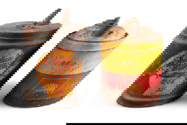 2 5 Gallon Shell Cans