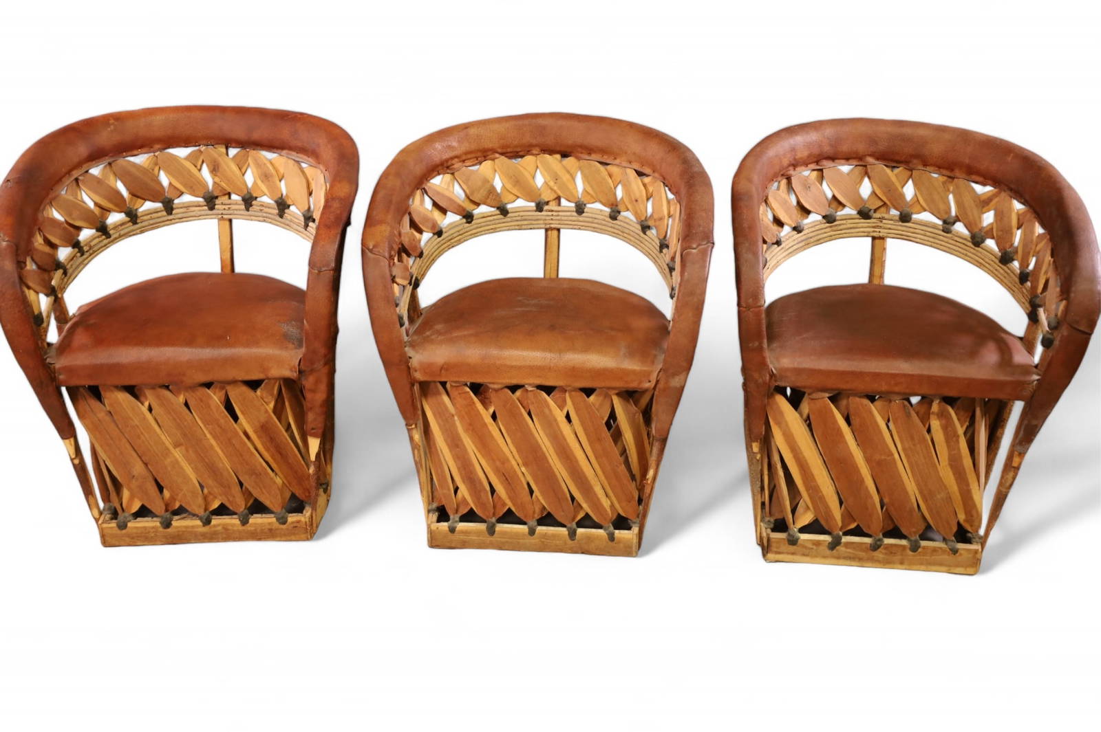 Set Of 3 Equipale Chairs Auction
