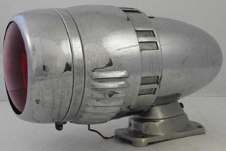 Federal Sign & Signal Corp. Light & Siren Model C6b