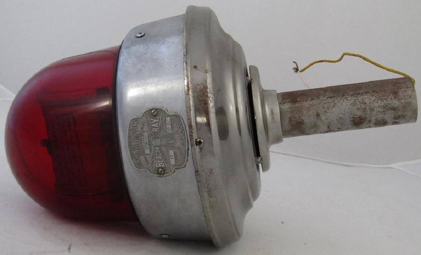 Federal Sign & Signal Corp. Beacon Ray Model 17 Light