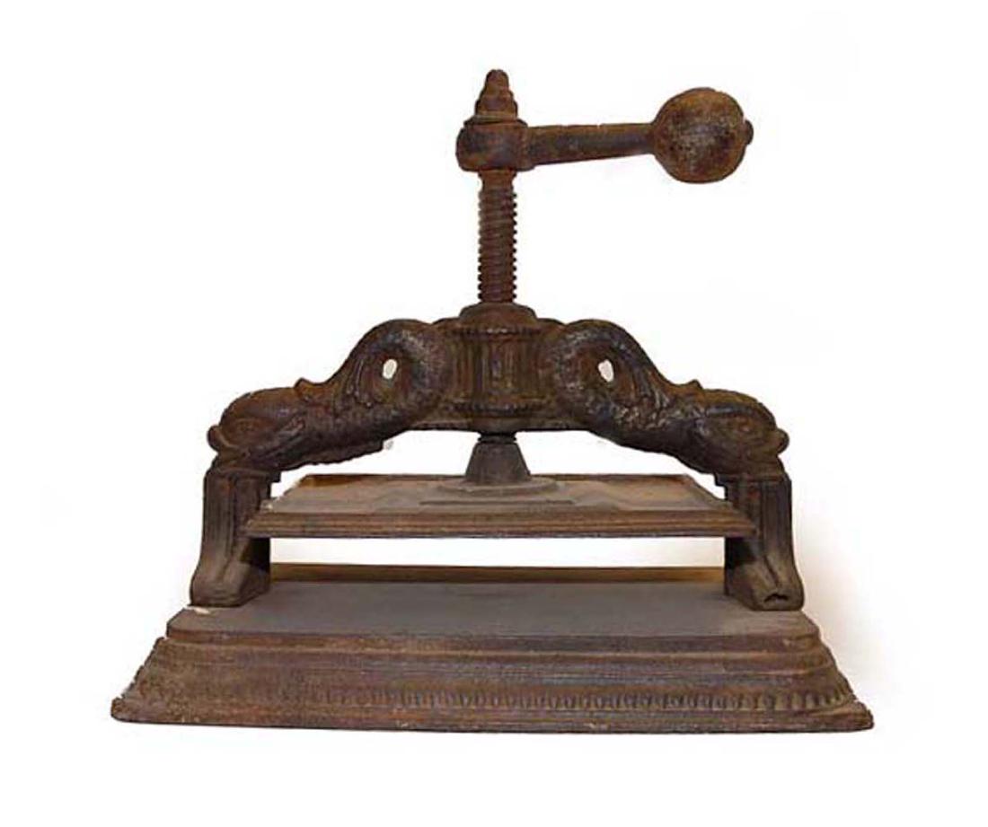 Cast Iron Dolphin Book Press - Jul 21, 2018 | Ross Auction Company in OH