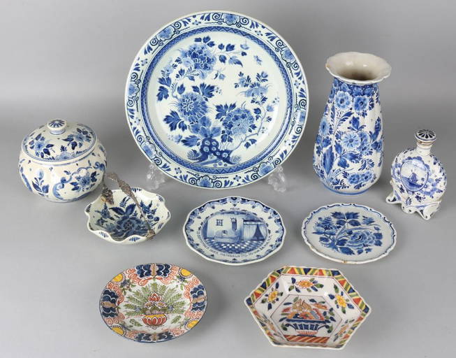 Big Lot Old / Antique Delft / Makkum Pottery. (1x Ram). Three Plates ...