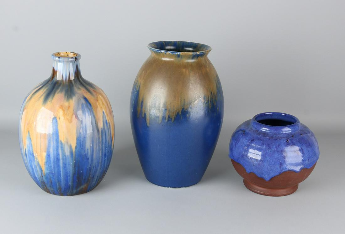Three ancient ceramic vases with blue glaze expired. - Jan 11, 2020 ...