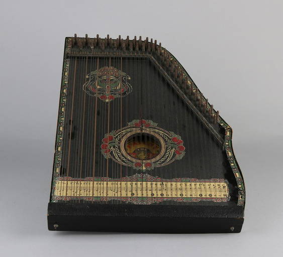 Antique German zither. Circa 1910. Marked The Globe - Jul 03, 2020 ...