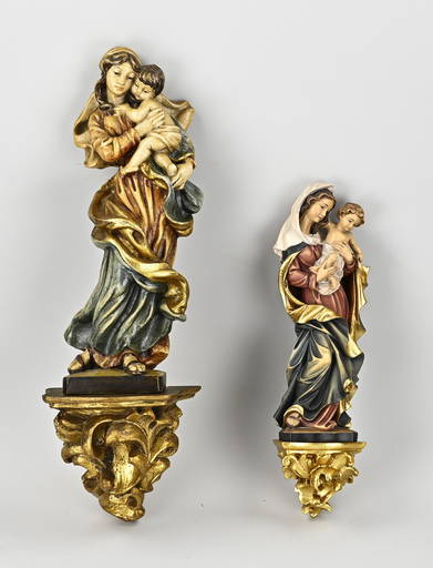 2x Maria image on console (#2155) on Jan 13, 2023 | Twents Veilinghuis ...